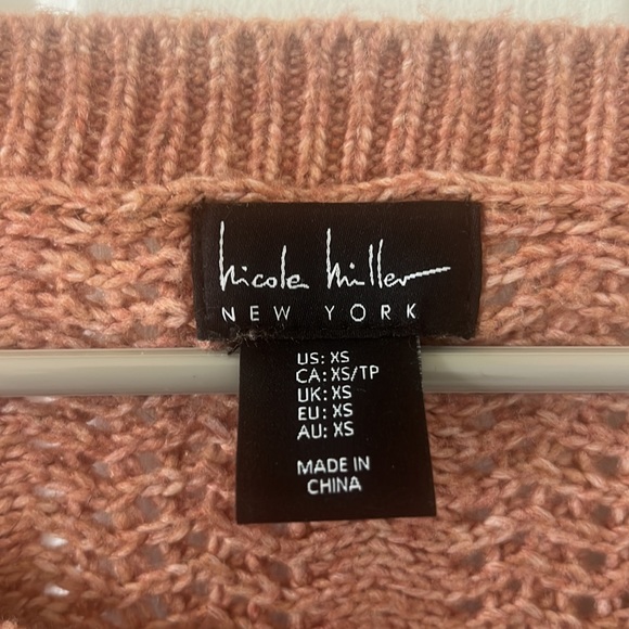 Nicole Miller | Sweaters | Nicole Miller Oversized Sweater | Poshmark